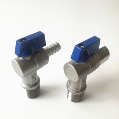 China 304 Cold Water Heater Manual Angle Valve with DN15 Water Media and Screw Nozzle for sale
