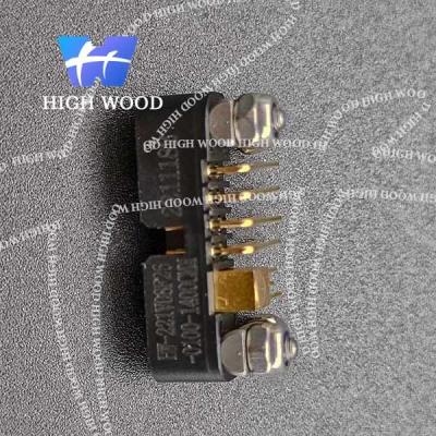 Cina HW-CMM Connectors,HW-221V08F26-0100-1400CMM in vendita