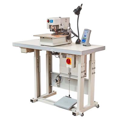 China Automatic Imitation Buttonhole Sewing Machine For Sewing Decorative Eyelets On Clothing Cuffs for sale