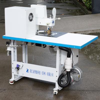 중국 방향성 가열 양면 울 직물 다림질 기계 190-220C 온도 범위 판매용