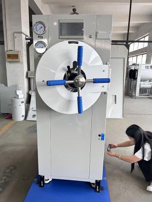 Cina 100L Autoclavo orizzontale cilindrico asciugatura a vuoto doppia porta tre fase 9kw in vendita