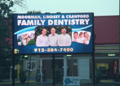 China Advertising Commercial LED Display Full Color P8 & Commercial LED Signs for sale