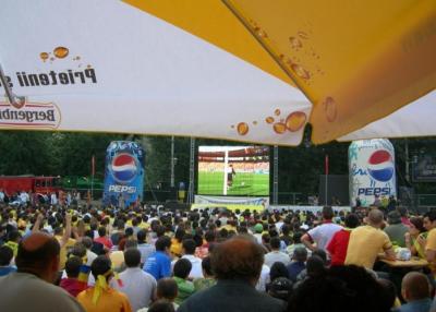 China Outdoor LED Video Display Board P 25 , Mansion Wall High Definition LED Display for sale
