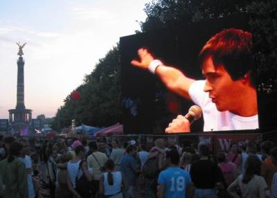 China 1R1G1B P31.25 Square Stage Commercial LED Display Digital Billboard for sale