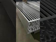 Tubos de aleta de alumínio do METAL 0.4mm da condição do ar de DELLOK os MONO expulsaram
