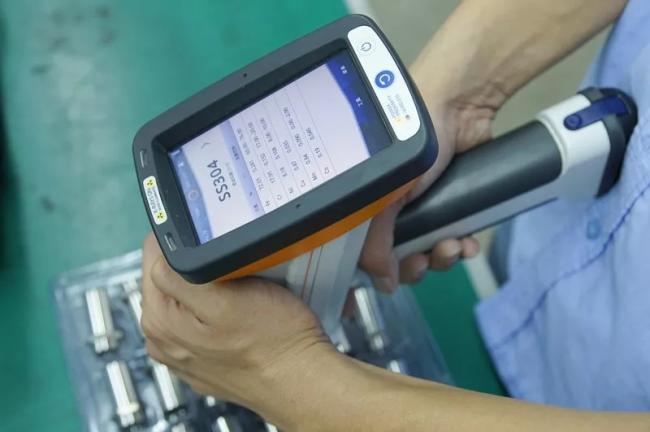 Performance testing machine for solenoid coil