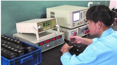 Coil plastic capsulation workshop