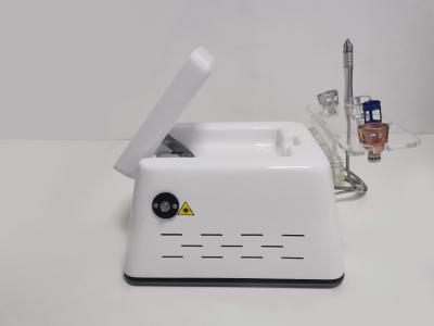 Cina il laser a diodi 980nm inchioda la macchina di rimozione della vena del ragno del fungo in vendita