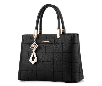 China Quadratische Form-Leder-Schulter-Handtaschen, weiche lederne Umhängetaschen für Frauen  zu verkaufen