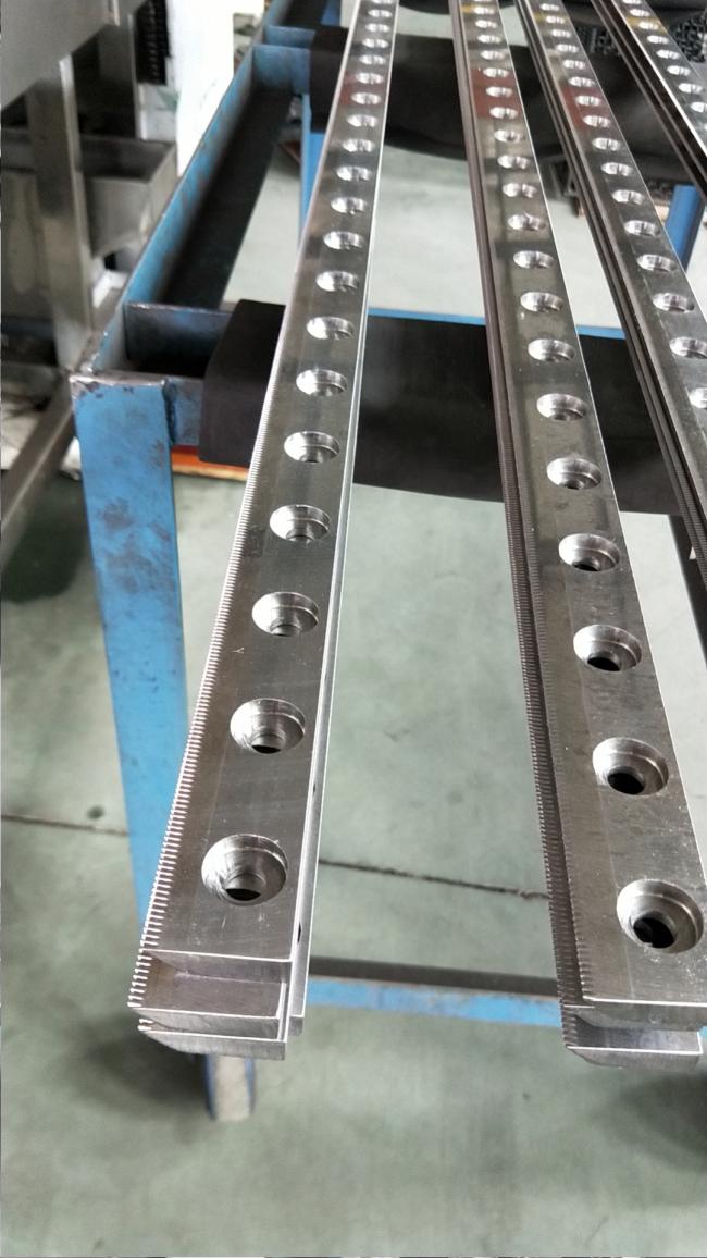 sheeter blade