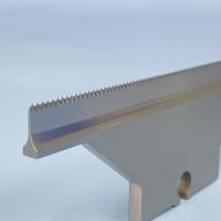 China Long Fine Serrated Blade Zigzag Blade Knife Sharpness for sale