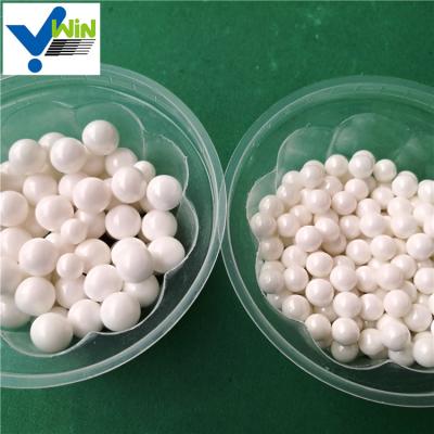 China High grinding efficiency white zirconia ceramic grinding ball made in China for sale