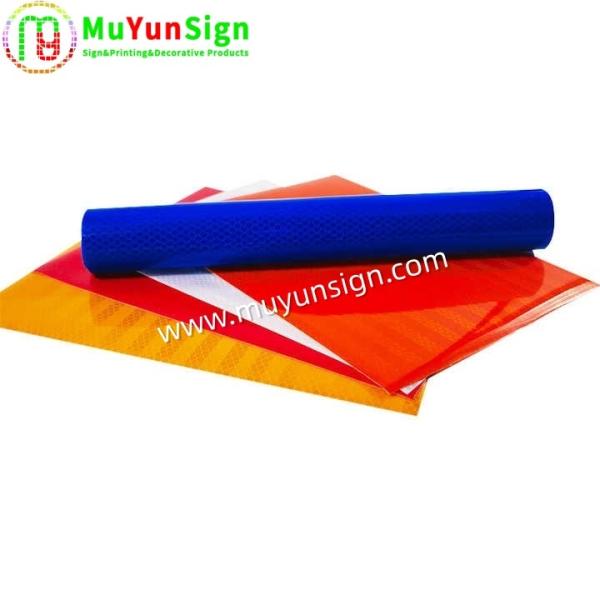 Quality Vinyl Acrylic Surface White Reflective Sheeting Weather Resistance for Traffic Signs for sale