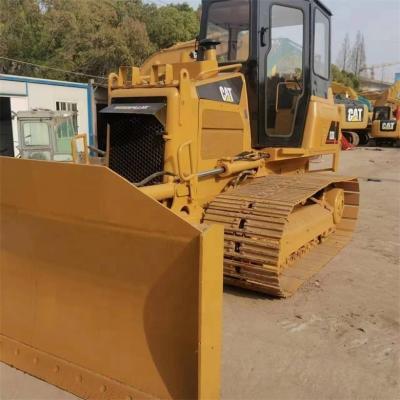 Cina 3 m3 Capacità di dozzatura Bulldozer Caterpillar D3G importato dall'America in buone condizioni in vendita