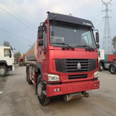 Cina Cisterna del carburante Cisterna del camion usato Sinotruk Howo 20000 litri capacità di olio diesel in vendita