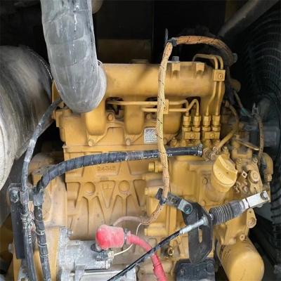 Cina Miniescavatore usato Cat 305.5 da 5,4 tonnellate in buone condizioni con valvola idraulica originale in vendita