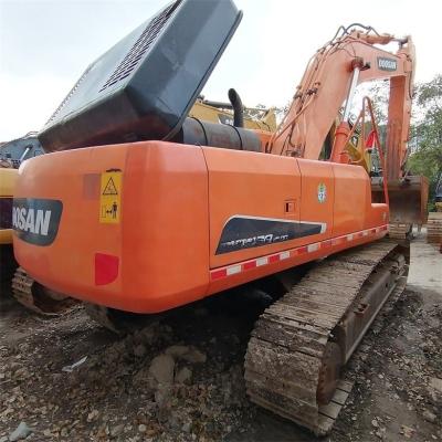China Excavadora Doosan 420 em bom estado de uso com capacidade de balde de 2,18m3 e motor DI à venda