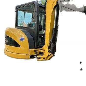 China CAT 305.5C Excavadora crawler Excavadora renovada de 5 toneladas com cilindros hidráulicos de origem à venda