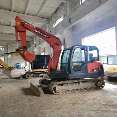 Cina Esperienza 6 tonnellate Doosan DX60 Crawler Excavator Machine 2021 con 3L Displacement in vendita