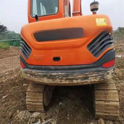 Cina 7TON Peso operativo Doosan DX75 Crawler Escavatore pronto per il lavoro e valvola di origine in vendita