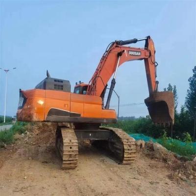 China 2021 Gebruikte Doosan DC 520 Crawler Excavator uit Korea met 51 ton en lage werktijden Te koop