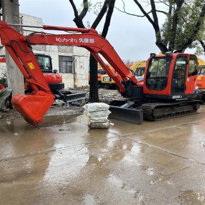 Cina Escavatore Kubota 185-3 in buone condizioni con cilindro idraulico originale in vendita