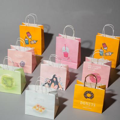 China Offset Printing Portable Kraft Paper Bags For Cake Boxes 21*14*19cm for sale