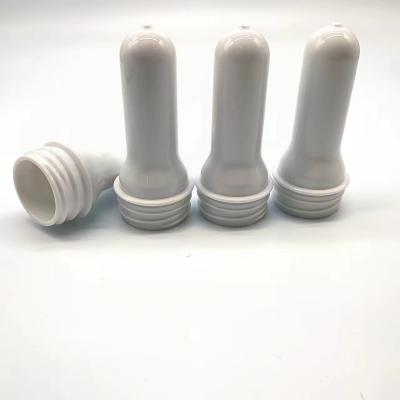 Cina Preforme per bottiglie in materiale PET 45g 5L per confezione di latte in vendita