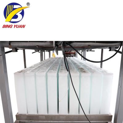 Cina di piccola capacità 1 tonnellata, macchina di fabbricazione di ghiaccio diretta della blocchiera di ghiaccio di refrigerazione in vendita