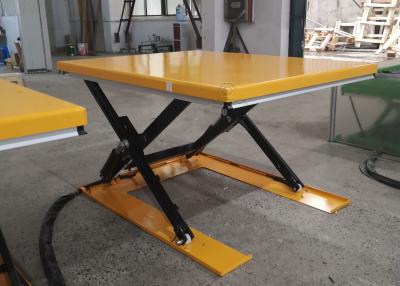 China Low Profile Hydraulic Lift Tables With Ramp Hand Pallet Truck 600kg 1450x1140mm for sale