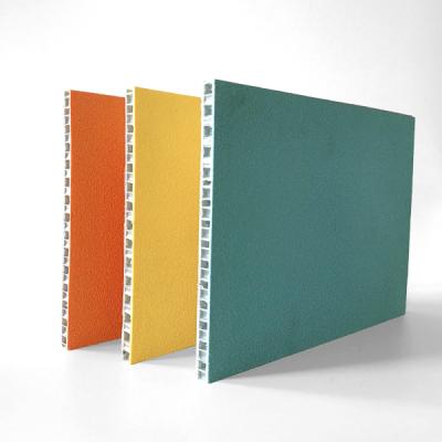 China Lightweight PP Honeycomb FRP Composite Panel Water Repellent Damp Blocking Mildew Proof for sale