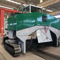 China 3m turning width pig manure fermentation equipment crawler type compost turning machine supplier for sale
