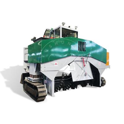 China 3m turning width pig manure fermentation equipment crawler type compost turning machine supplier for sale