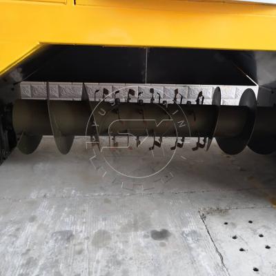 China Cow Dung Fermentation Windrow Turner Machine , Crawler Type Tractor Compost Turner for sale