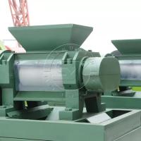 China Double Roller Fertilizer Granule Making Machine for sale
