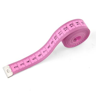 中国 Wintapeはピンクの衣類の巻尺が二倍になる3mの長く柔らかいビニール材料を量る 販売のため