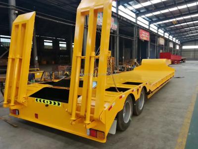 Cina Lowboy Trailer per il trasporto di macchine pesanti/attrezzature NDRC annunciato Enterprise 226 in vendita