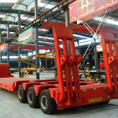 Cina 60 tonnellate di semirimorchio low boy Cometto per l'industria edile indonesiana in vendita