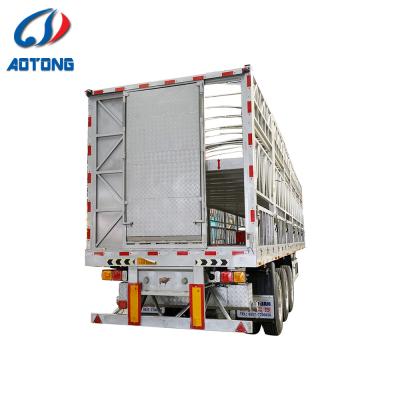 Cina 3 assi due magazzini 50 teste di bestiame di mucca recinzione camion rimorchio per il trasporto di bestiame in vendita
