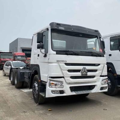 China Sinotruk Howo Tractor Head with Rich Experience and 6800 kg Gross Vehicle Weight for sale