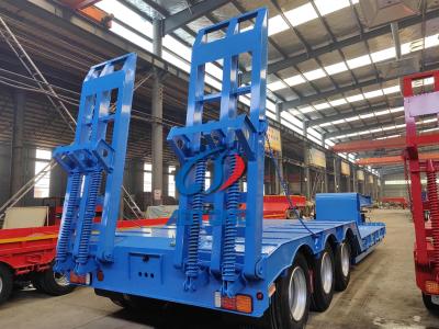 China 3 Axles Gooseneck Lowboy Tractor Trailer 60000KG Payload for sale