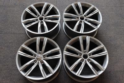Cina 5 il doppio raggio 8J borda per Volkswagen, gli orli di alluminio a 18 pollici ET44 in vendita