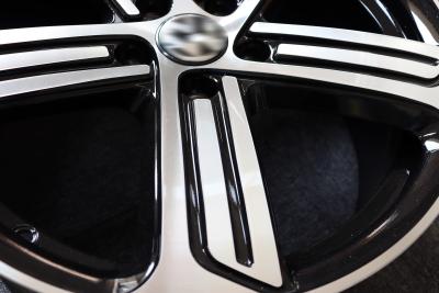 Cina Le ruote nere 5 della lega di rivestimento di 7.5J Chrome hanno parlato gli orli a 19 pollici Volkswagen Golf 7 VII R in vendita