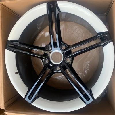 Cina La lega forgiata 5-Double-Spokes a 21 pollici originale i cerchioni per Porsche Tayacan in vendita