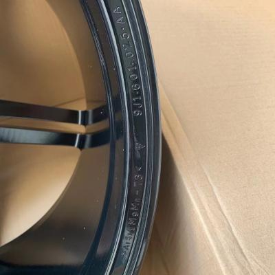 Cina La lega forgiata 5-Double-Spokes a 21 pollici originale i cerchioni per Porsche Tayacan in vendita