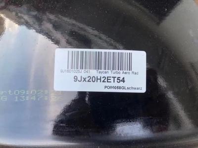 Cina 5 doppi raggi d'argento a 20 pollici fusi per unire in lega le ruote genuine per Porsche Tayacan in vendita