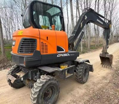Cina Escavatore a ruote Doosan DX60W di proprietà preliminare Larghezza totale del trasporto 2000 mm in vendita