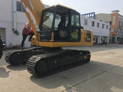 Cina Giappone 21 tonnellate di pesante lavoro di seconda mano escavatore idraulico a strisce Komatsu PC210-8MO in vendita