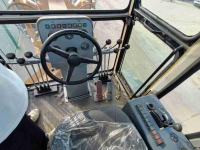 Cina Grader ricondizionati da 100-150 CV a 4 cilindri con lame rette Cat 14H in vendita