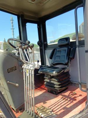 Cina Grader diesel a lama retta a prezzi accessibili con motore Cummins in vendita